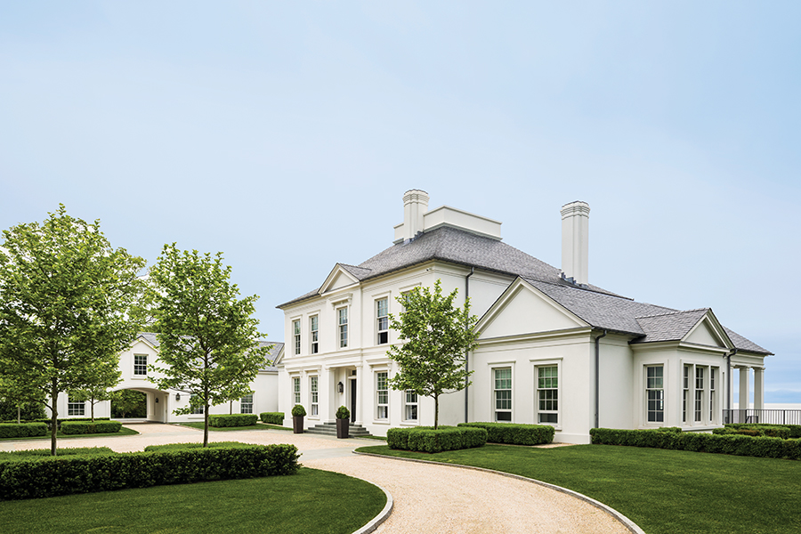Architect Mark Finlay's Design Is Restrained And Regal On Long Island ...