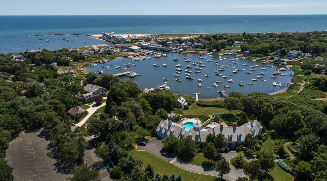 60 Harbor Road, Harwich Port, Massachusetts - Ocean Home magazine