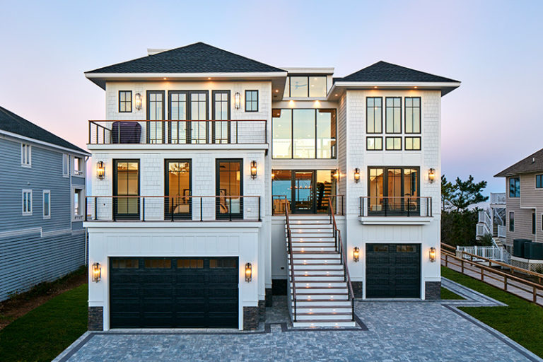 Bright and Spacious Coastal Interior Designs - Ocean Home magazine