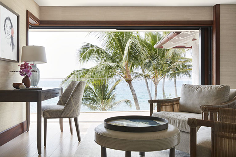 Dramatic Landscapes Inspire and Define a Waterfront Hawaii Home - Ocean ...