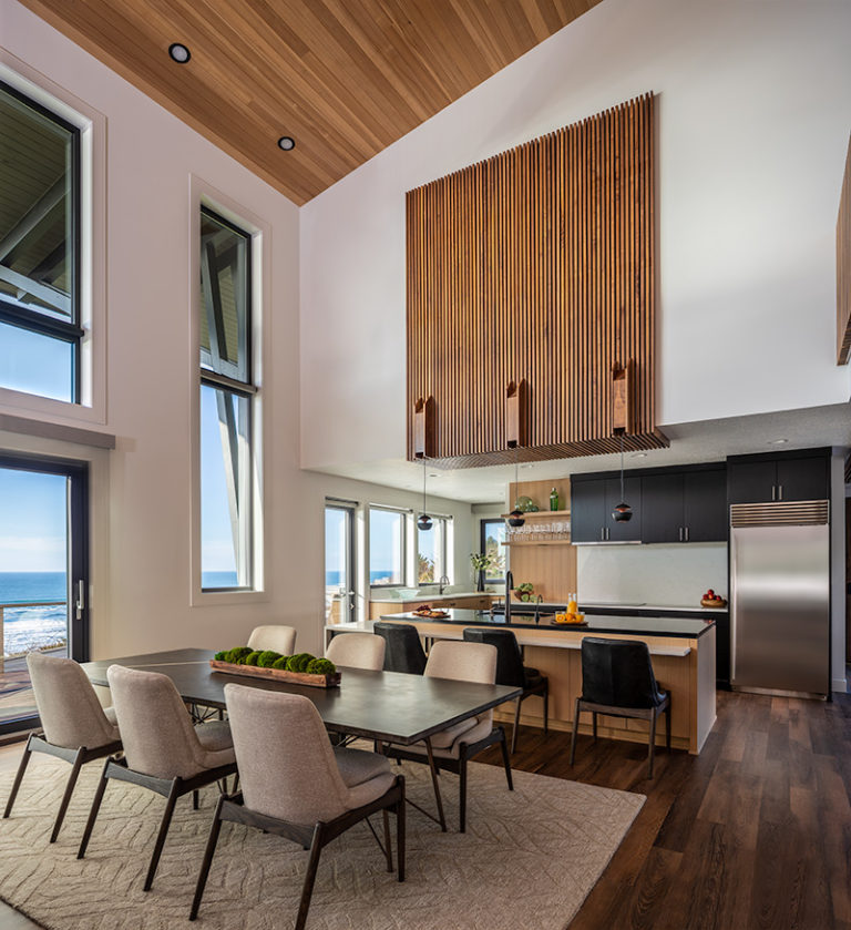 Stunning Oregon Home Embraces and Evokes the Forces of Nature - Ocean ...