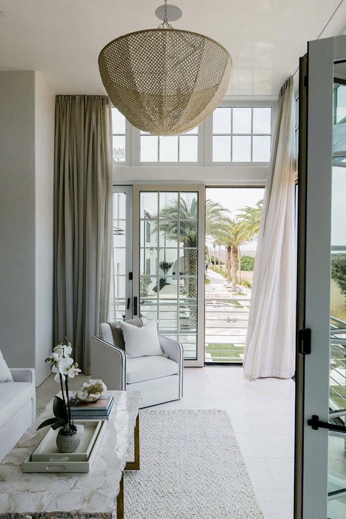 Subtle Glamour Makes a Dreamy Gulf Coast Vacation Home Shine - Ocean ...