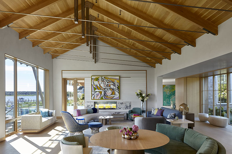 Inside a Stunning Martha’s Vineyard Waterfront Retreat by Hutker ...