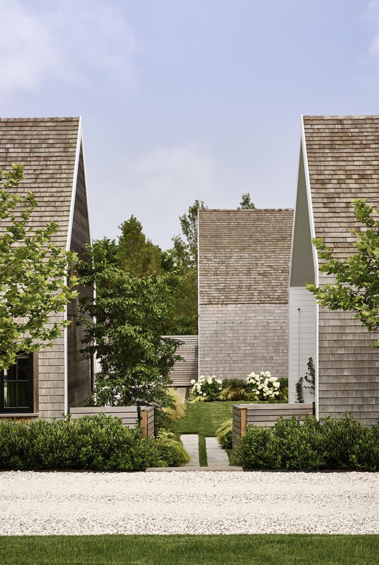 A Nantucket Family Compound Deconstructs and Reimagines Traditional ...