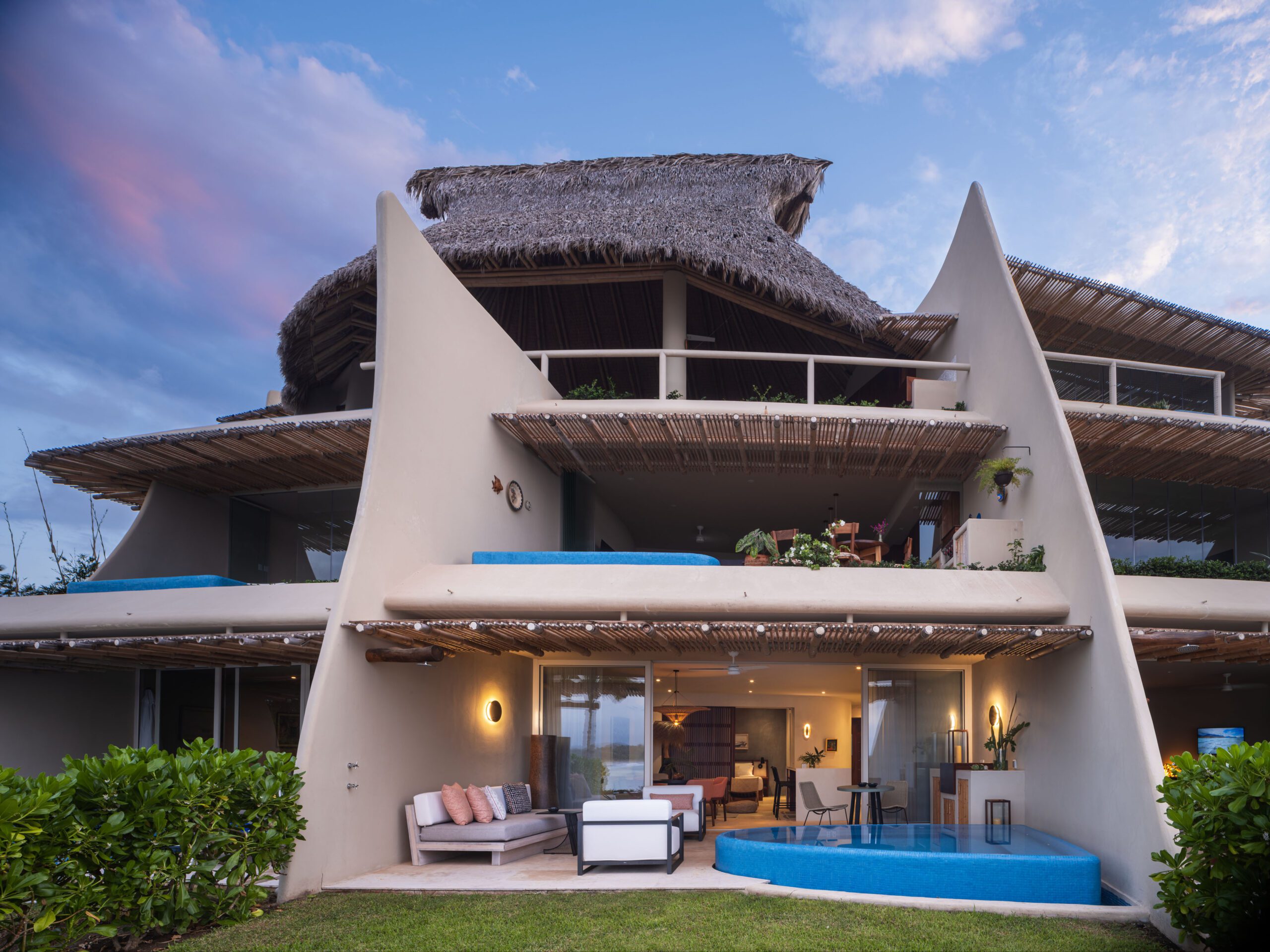 Local Materials and Art Create a Piece Of Heaven on the Mexican Coast ...