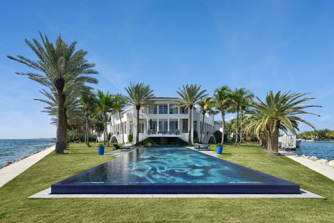 Home of the Week: An Architectural Marvel on Biscayne Bay - Ocean Home ...