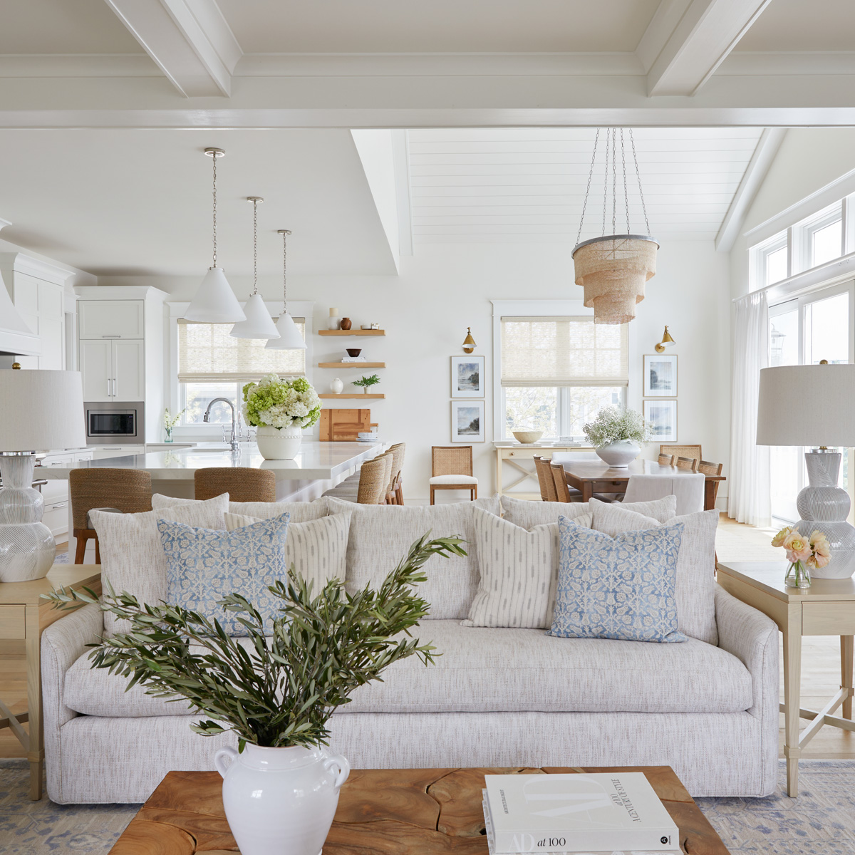 Light and Airy Design Creates a Blissful Beach Retreat in Delaware ...