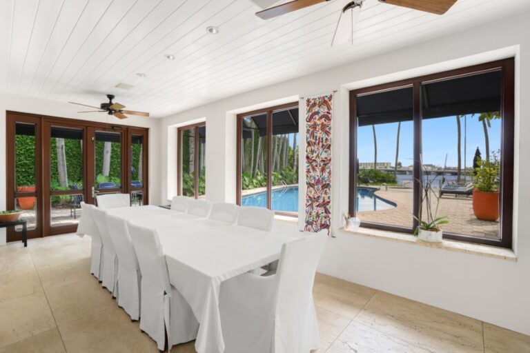 Home of the Week: A Miami Compound With Celebrity Pedigree - Ocean Home ...