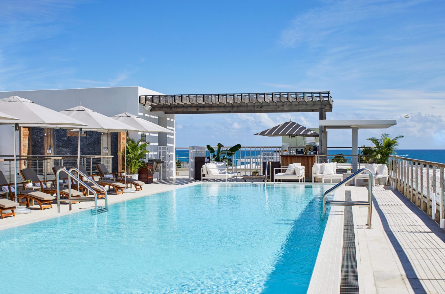 Where the Pool Becomes the View - Ocean Home magazine